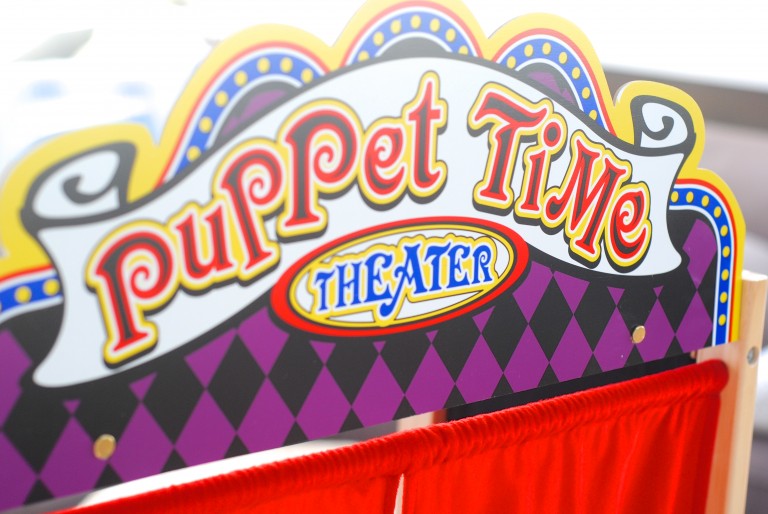 Puppet Theater Ideas & Activities for Kids {Free Printable!} - Making ...
